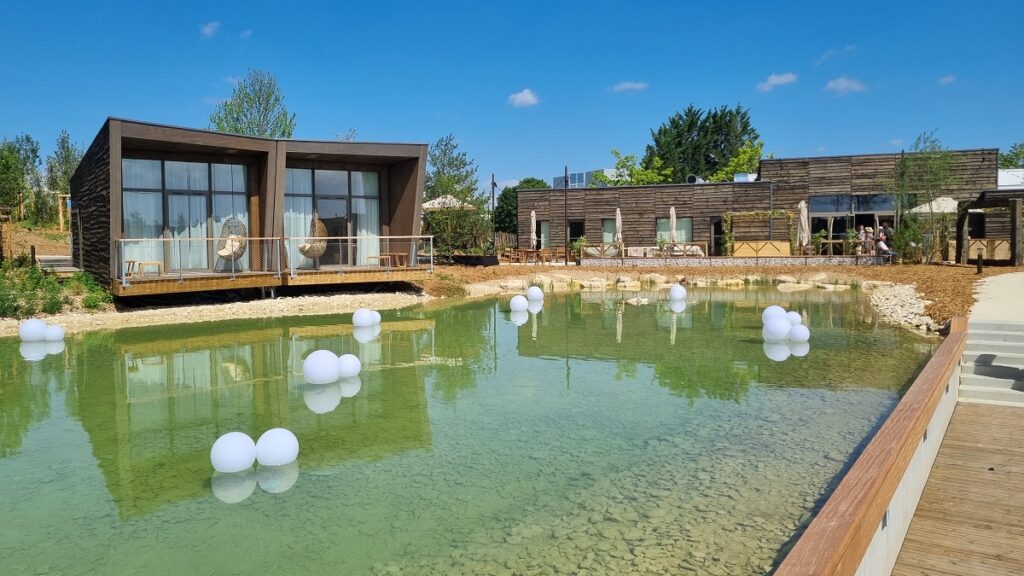 On a testé Ecolodgee, le nouvel hôtel du Futuroscope