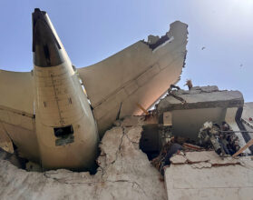 La taxe sur les billets d'avion (TSBA) finalement adoptée : tous les ...