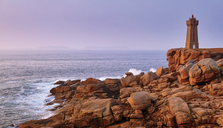 Accor : Coline Pont succède à Brune Poirson