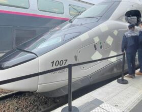 La taxe sur les billets d'avion (TSBA) finalement adoptée : tous les ...